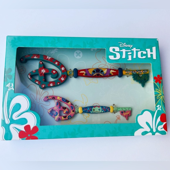 Disney | Other | Disneys Stitch Scrump Collectible Key Set Lilo | Poshmark